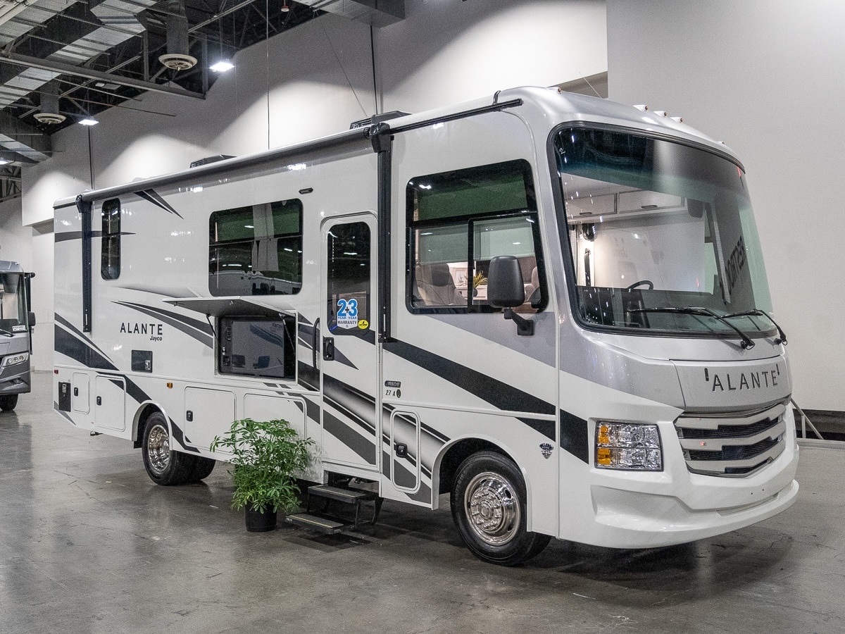 Class A Motorhomes Under 30 Feet - LATEST NEWS STORIES