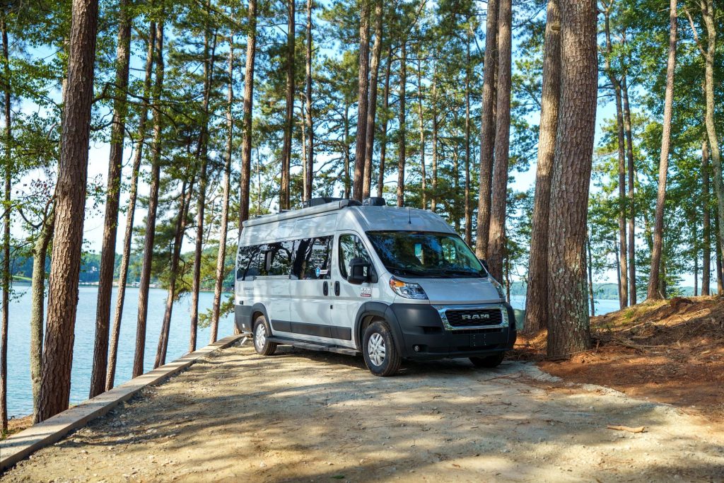 Choosing Your RV: Is a Class B Right for Me? | Camping World Blog