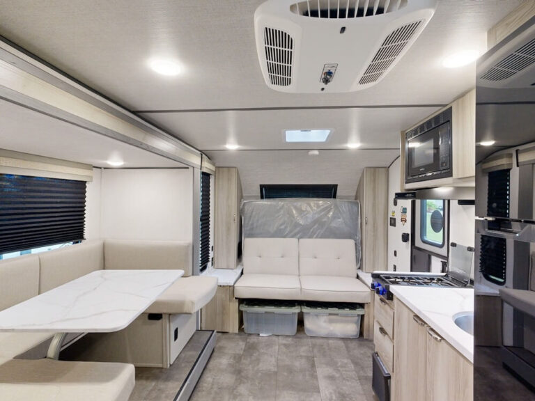 The Best Single Axle Campers of 2025 | Camping World Blog