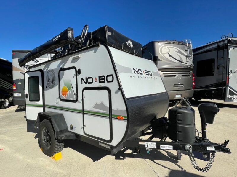 Guide to RV Kayak Racks | Camping World Blog