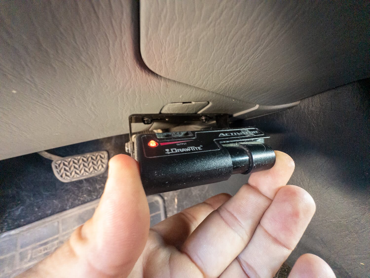 What Is a Trailer Brake Controller? | Camping World Blog