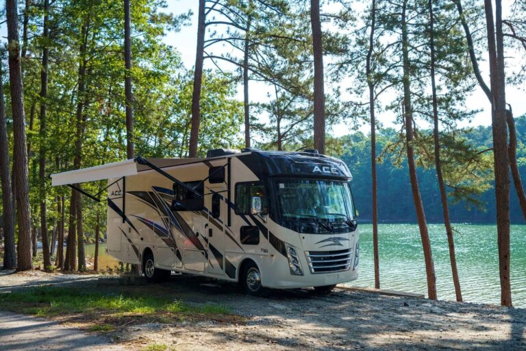 A Guide to Class A Motorhomes Is it Worth It? | Camping World Blog