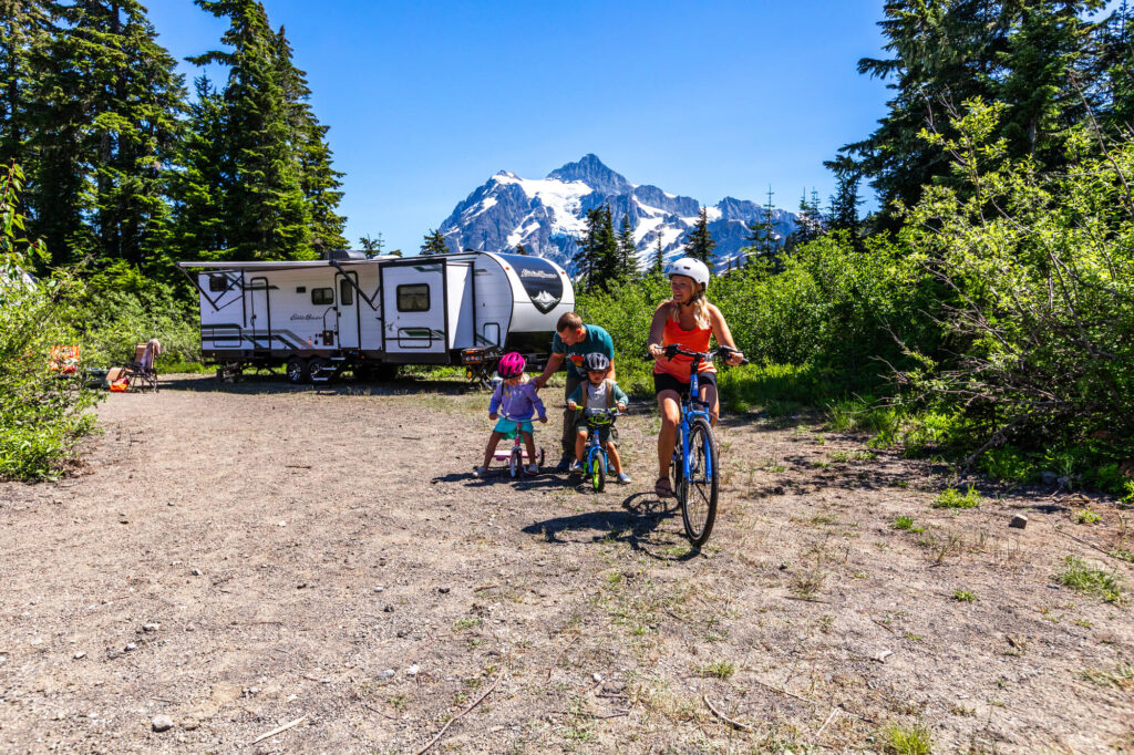 RV Lifestyle and Activities - Camping World Blog