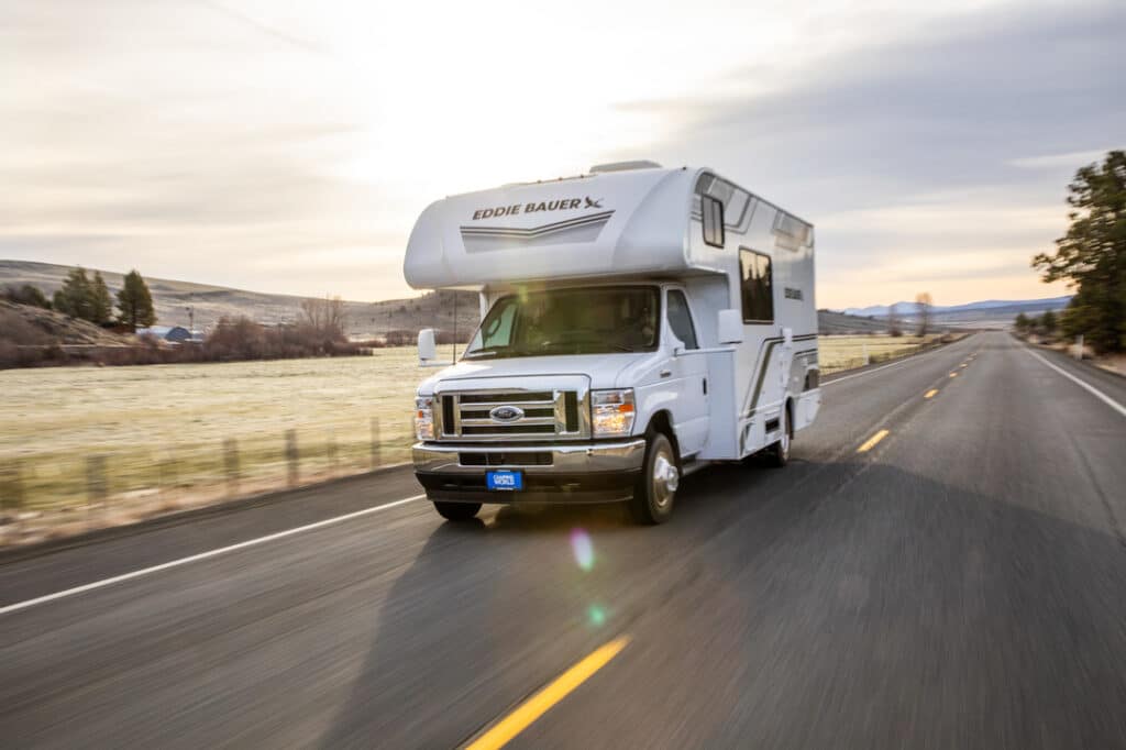 RVs for Couples - Camping World Blog