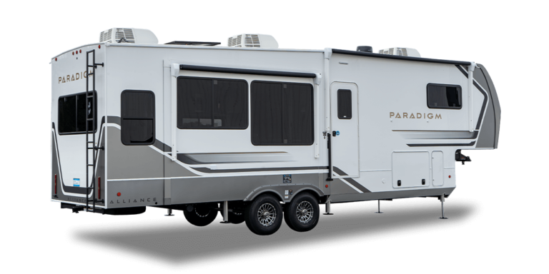 What Are the Best 2025 Luxury Fifth Wheels? | Camping World Blog