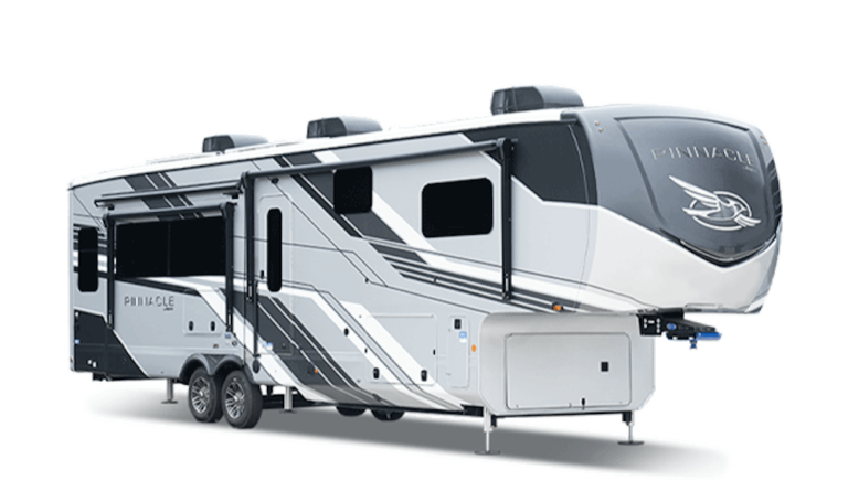 What Are the Best 2025 Luxury Fifth Wheels? | Camping World Blog
