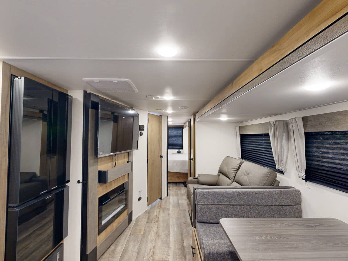 Find a Travel Trailer with a Slide Out