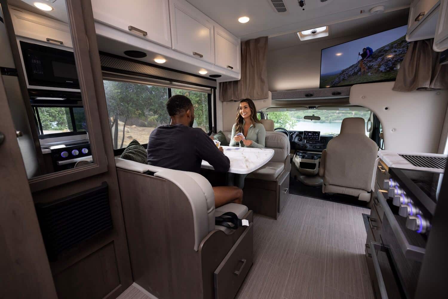 Explore the Best Small Campers for Couples