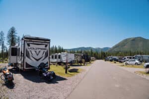 A Guide To Stationary RV Living for Beginners | Camping World Blog