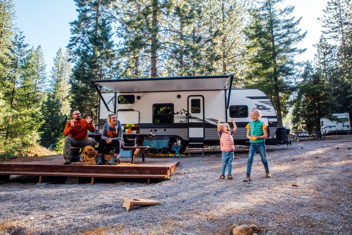 A Guide To Stationary RV Living for Beginners | Camping World Blog