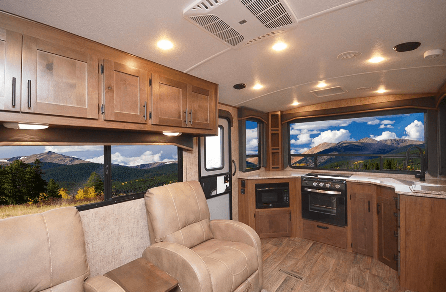 What Are the Best RV Features? | Camping World Blog