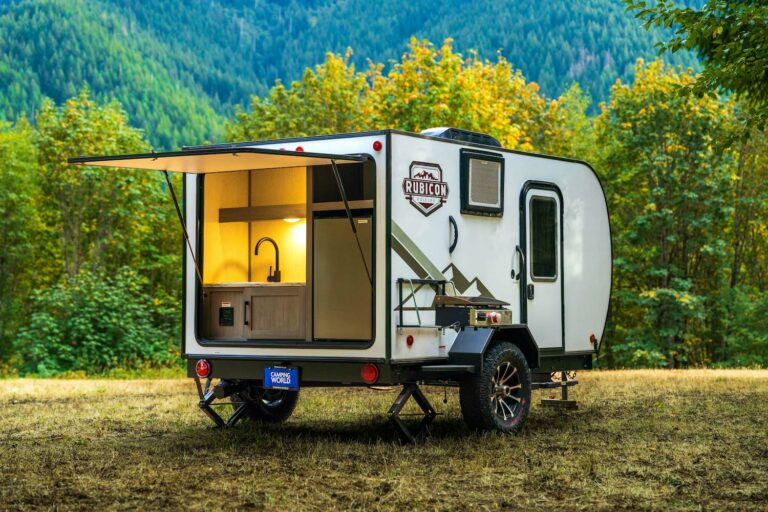 The Types of Towable RVs Explained | Camping World Blog