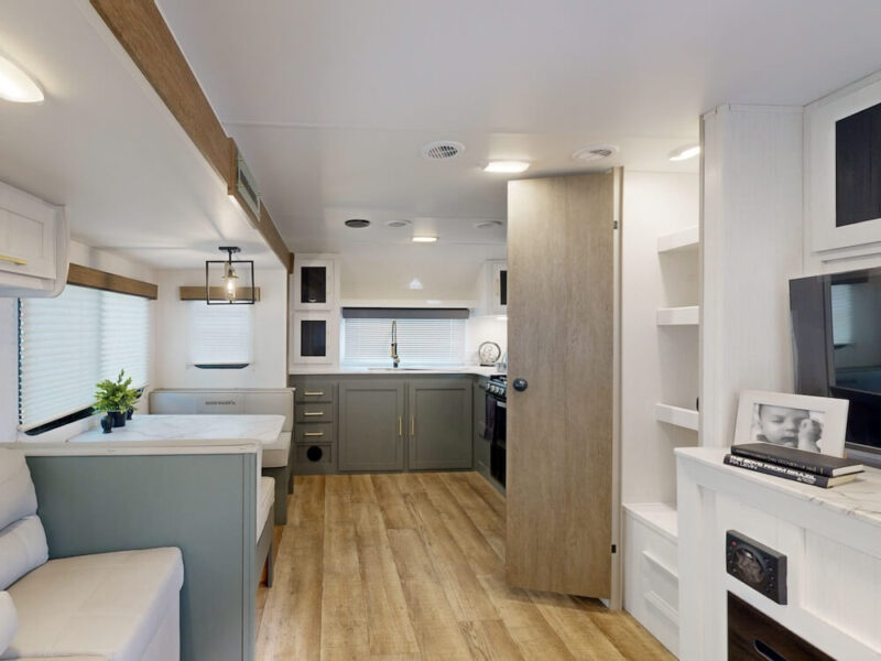 Is A Front Kitchen Travel Trailer Your Ideal RV? | Camping World Blog