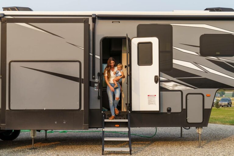 A Complete Introduction to Keystone RV | Camping World Blog