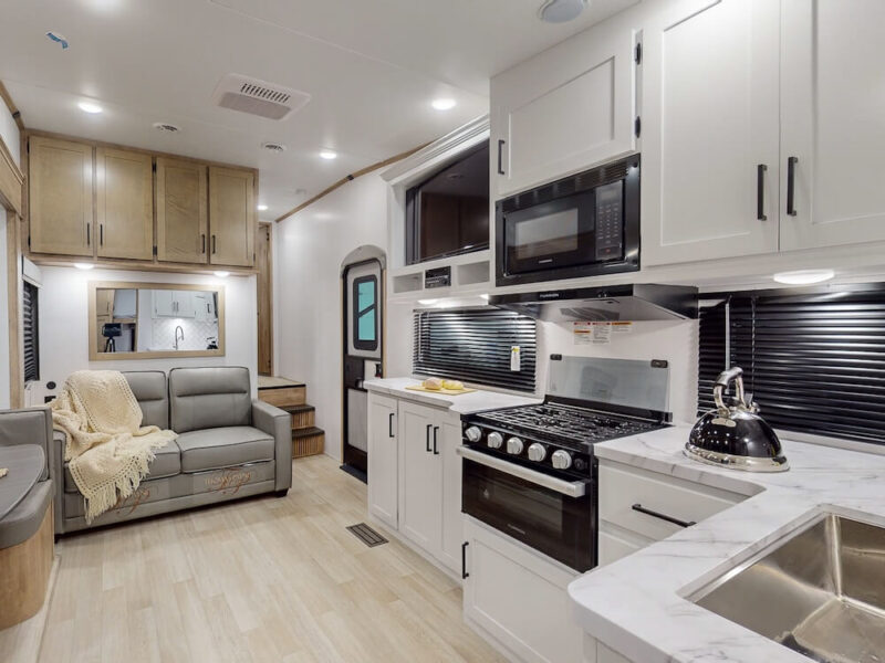 What Is the Best Fifth Wheel Bunkhouse? | Camping World Blog