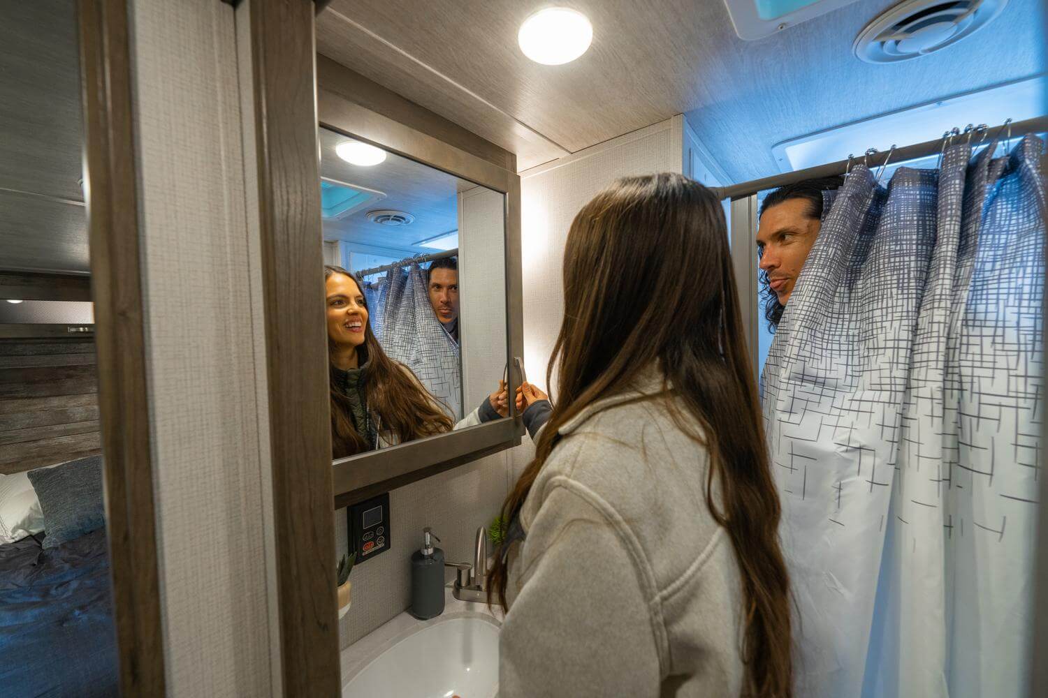 How Do RV Showers Work? | Camping World Blog
