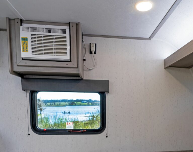 Selecting the Best RV Air Conditioner