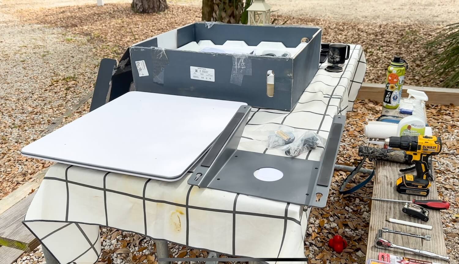 How To Install Starlink Flat High-Performance Kit | Camping World Blog