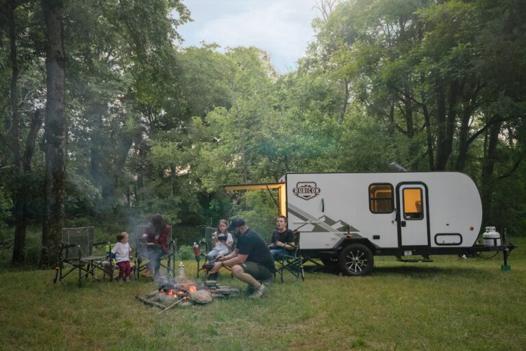 Lightweight Travel Trailers Under 3000 Pounds | Camping World Blog