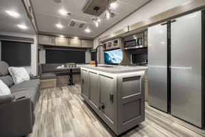 Mid Bunk Fifth Wheels You Can't Miss | Camping World Blog