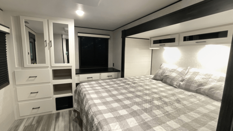 10 Travel Trailers with King Beds | Camping World Blog