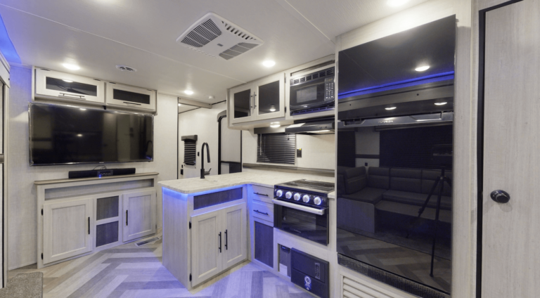 Meet The 2024 Zinger Campers | Camping World Blog