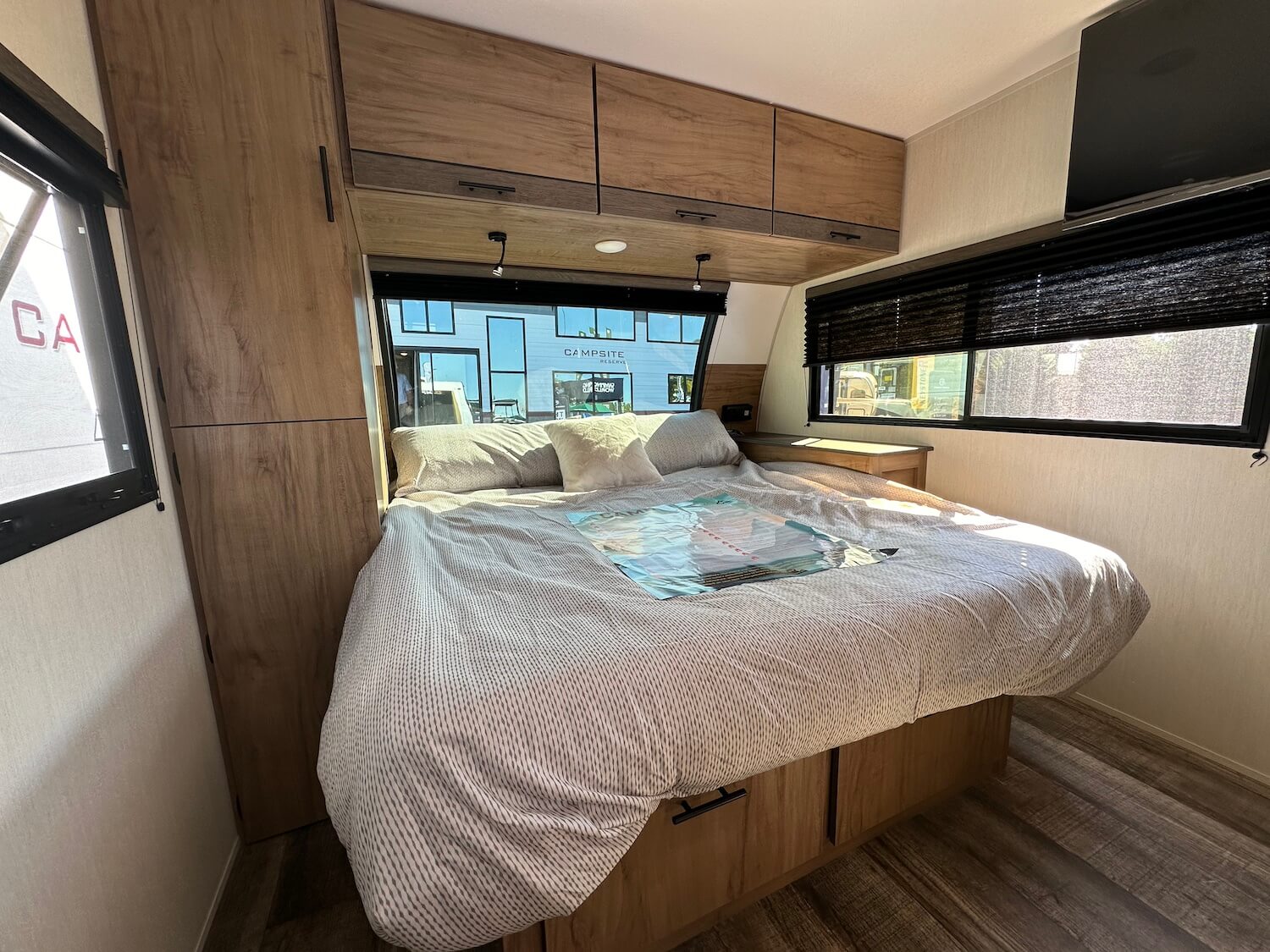 Top 2025 RVs from America’s Largest RV Show | Camping World Blog