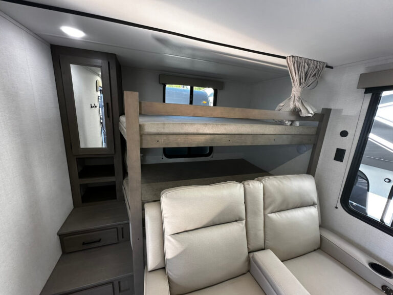 Top 2025 RVs from America’s Largest RV Show | Camping World Blog