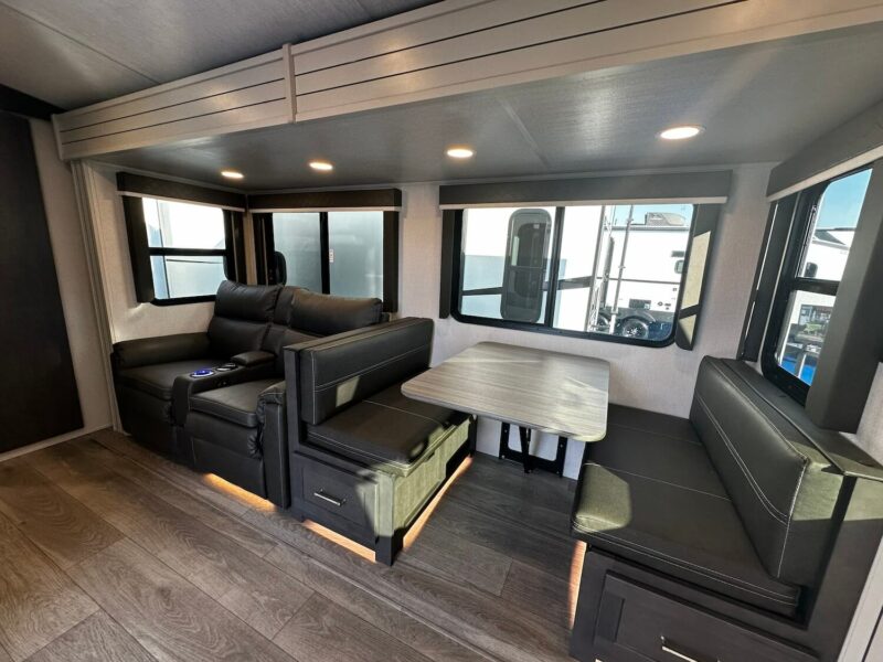 Top 2025 RVs from America’s Largest RV Show | Camping World Blog