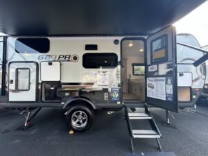 Top 2025 RVs from America’s Largest RV Show | Camping World Blog