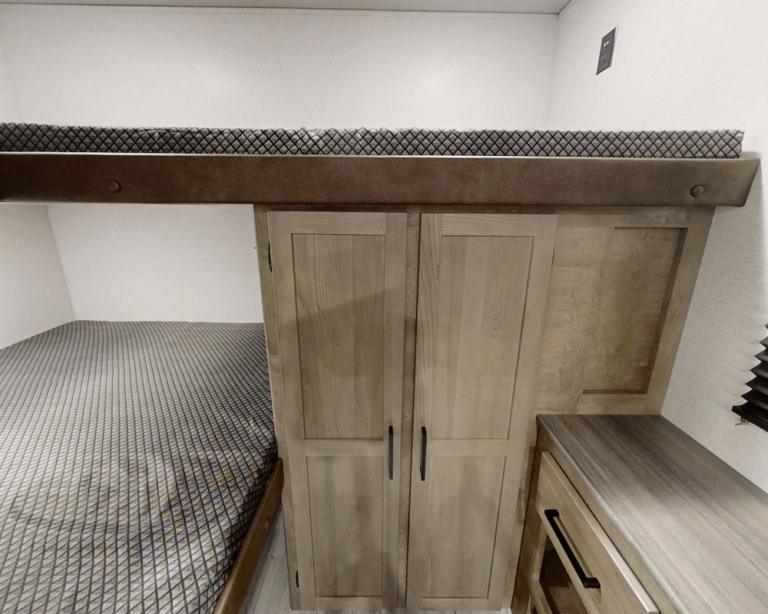 Is a Travel Trailer with a Bunk Room Your Family’s Dream RV? | Camping ...