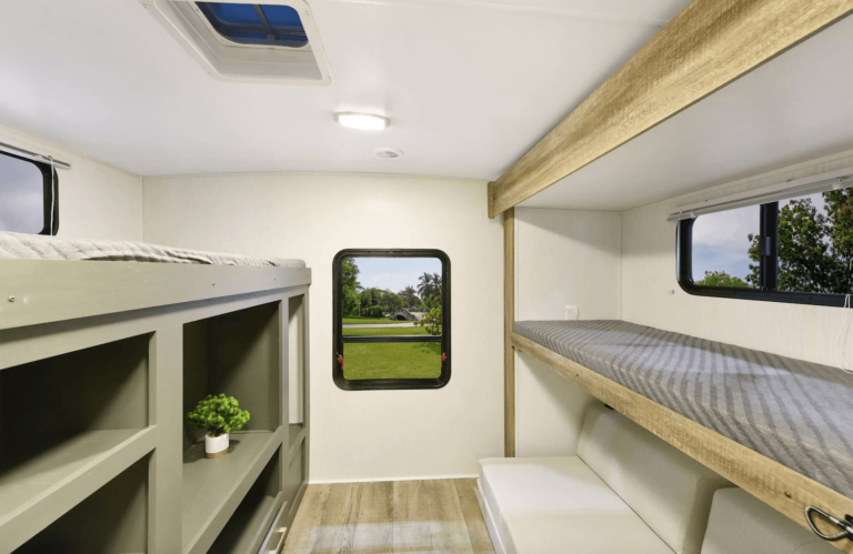 Is a Travel Trailer with a Bunk Room Your Family’s Dream RV? | Camping ...