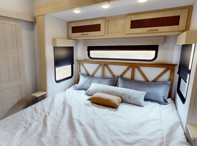 Front Bunkhouse Fifth Wheel RVs for Families | Camping World Blog