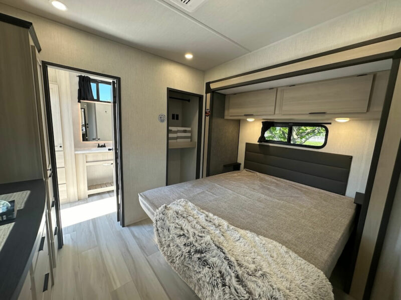 Front Bunkhouse Fifth Wheel RVs for Families | Camping World Blog