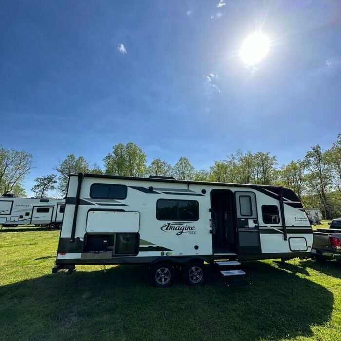 Who Makes 4 Season RV Travel Trailers? | Camping World Blog