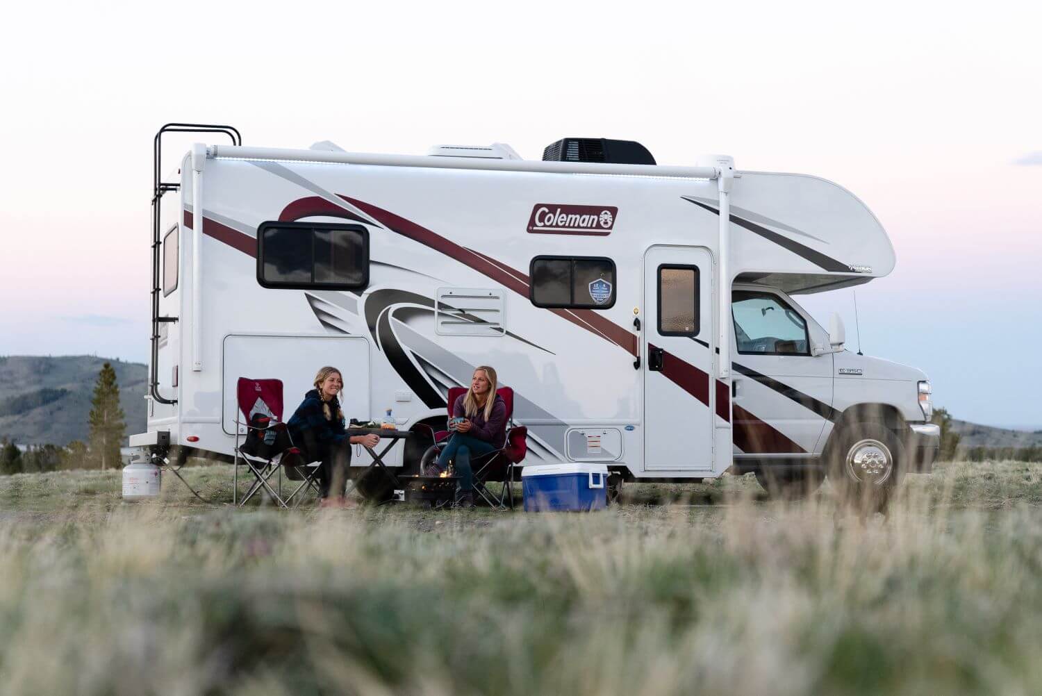 What Are the Best Campers for Couples in 2025? | Camping World Blog