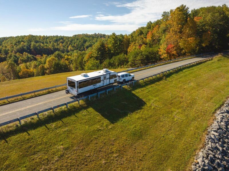 Which States Require a Trailer Braking System? | Camping World Blog