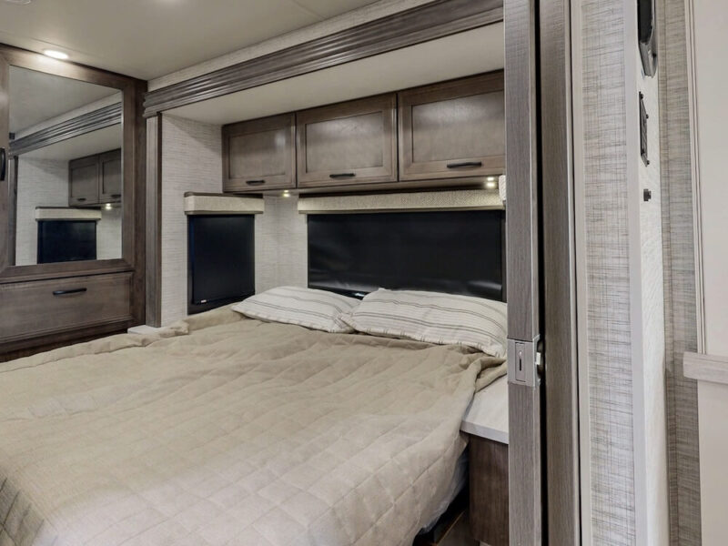 Terrific Class C With King Bed Images