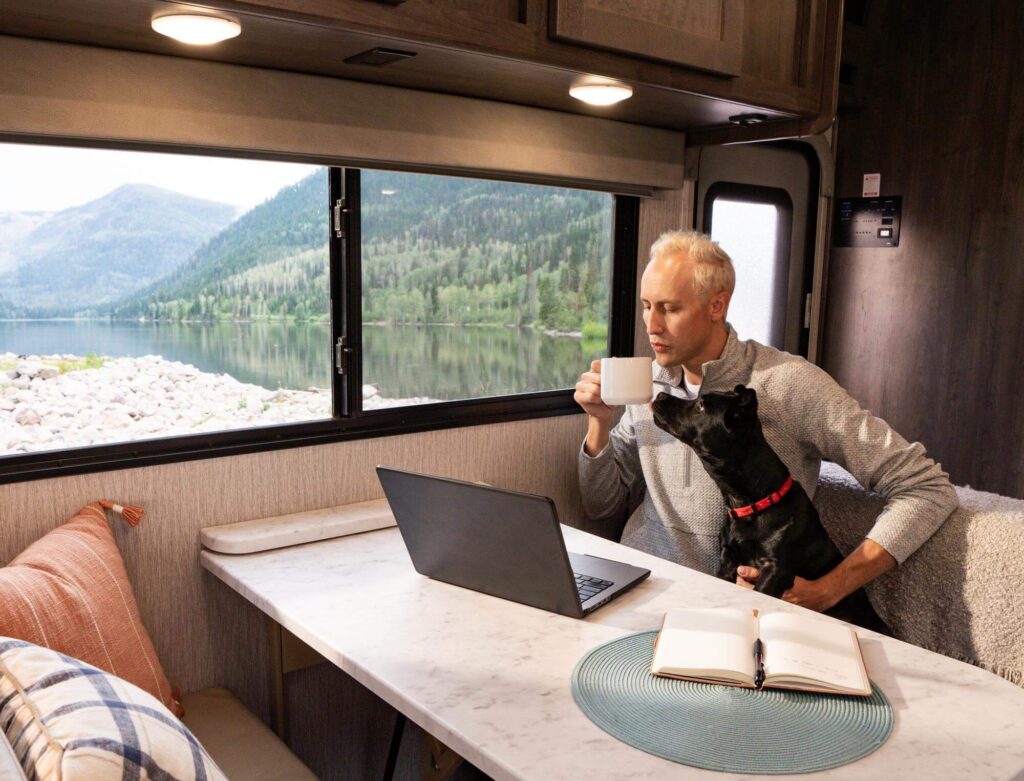 Connectivity & Internet | Camping World Blog