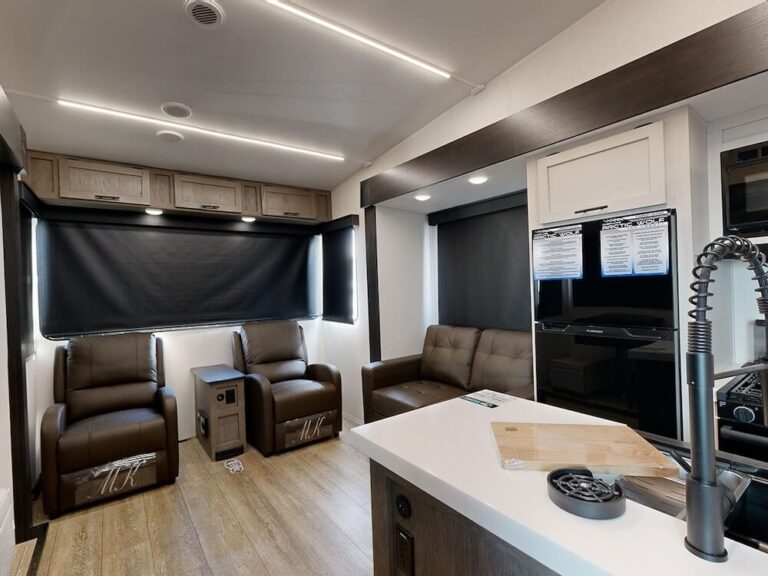 What's The Best Half Ton Towable 5th Wheel?