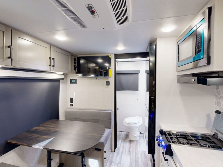 20 Foot Travel Trailer Floor Plans for Couples & Families